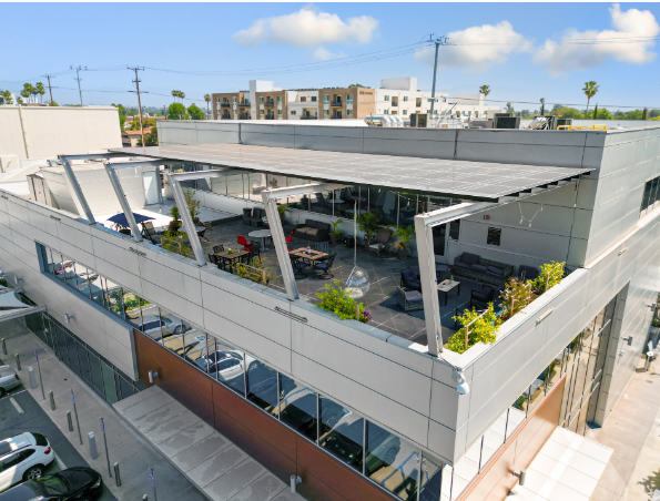 Transcending Boundaries: The Beauty and Innovation of Steel and Glass ...